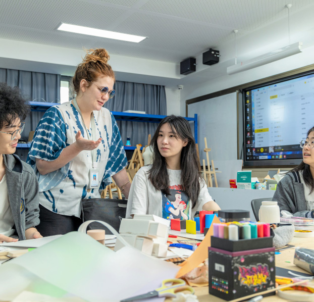 Hangzhou Entel Foreign Language School - 杭州英特外国语学校